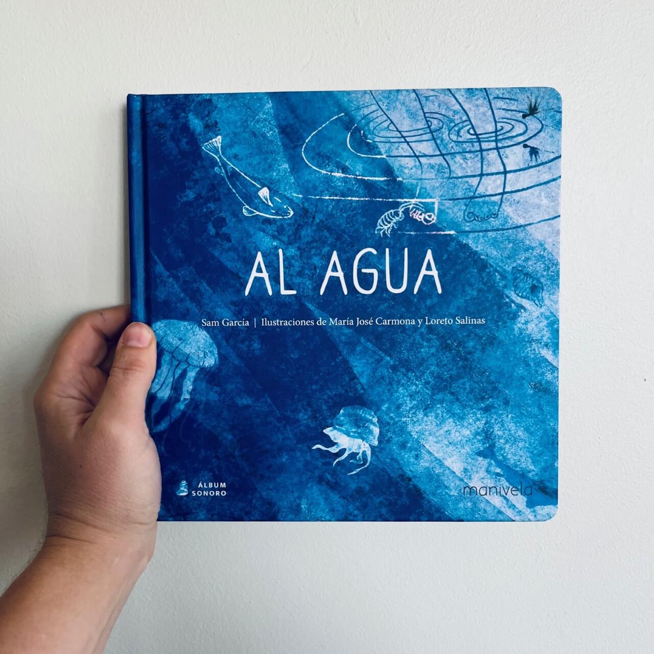 Libros para contemplar el agua y sus habitantes - Icarito